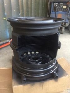 DIY: How To Make A Fire Pit BBQ Out of Old Car Rims - Delicious Food ...
